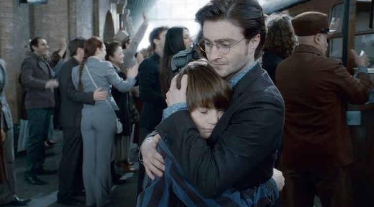 Diario HOY | Obra teatral muestra a Harry Potter adulto con su hijo Albus