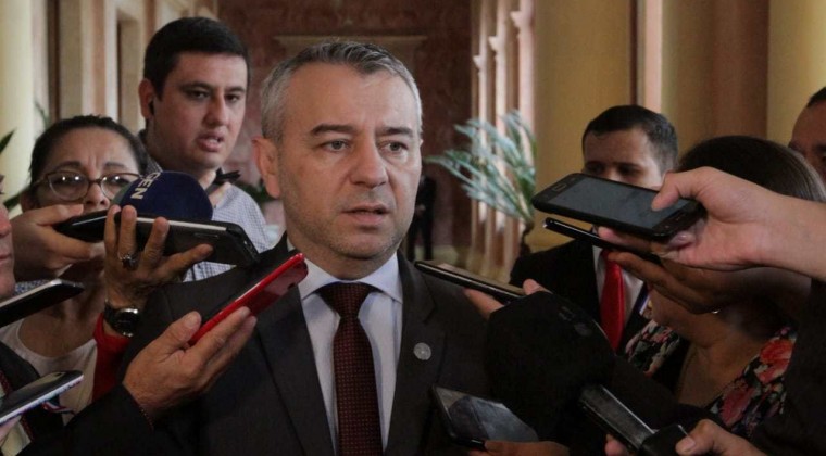 Diario HOY | “Brunetti no es de Añetete, no puede ser nuestro candidato ...