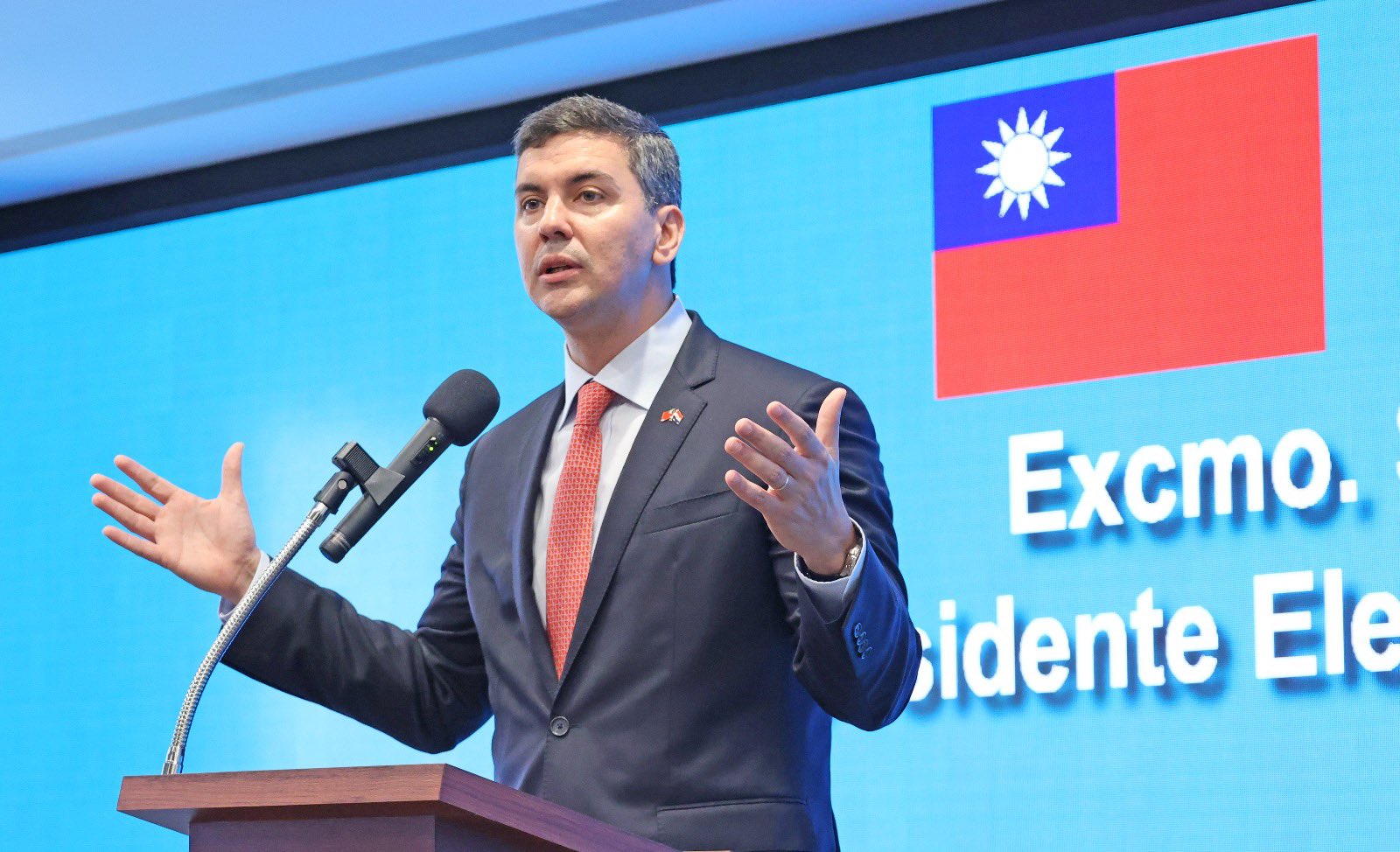 Diario HOY | Peña muestra a Taiwán las oportunidades de inversión en ...