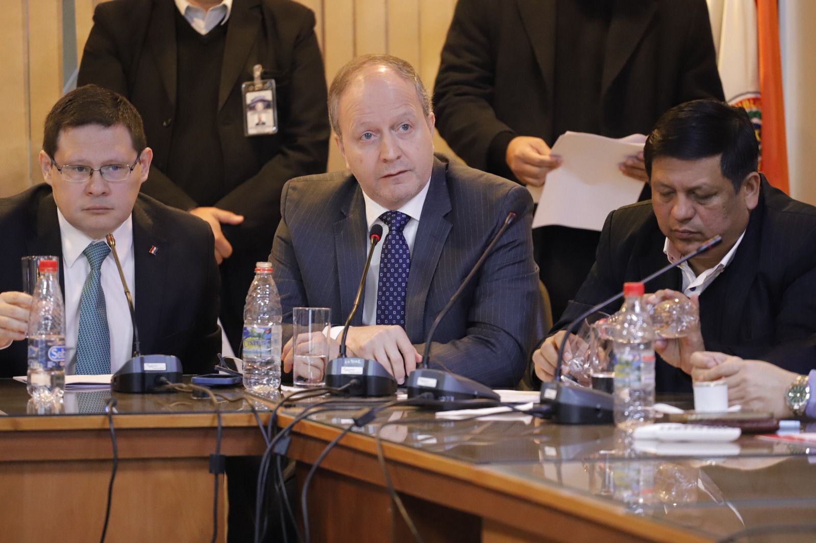 Diario HOY | Fernández Valdovinos y Orué, a favor del proyecto para ...