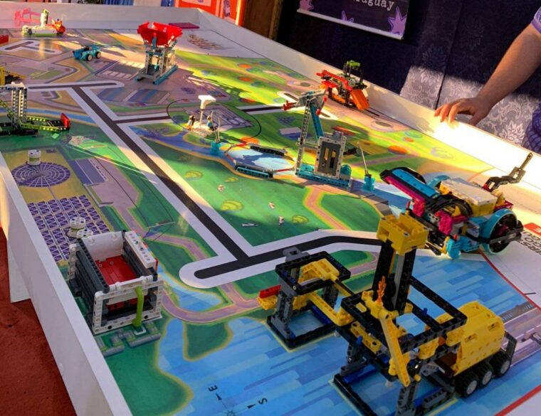 Diario HOY | Robótica en las aulas, una nueva metodología para los ...