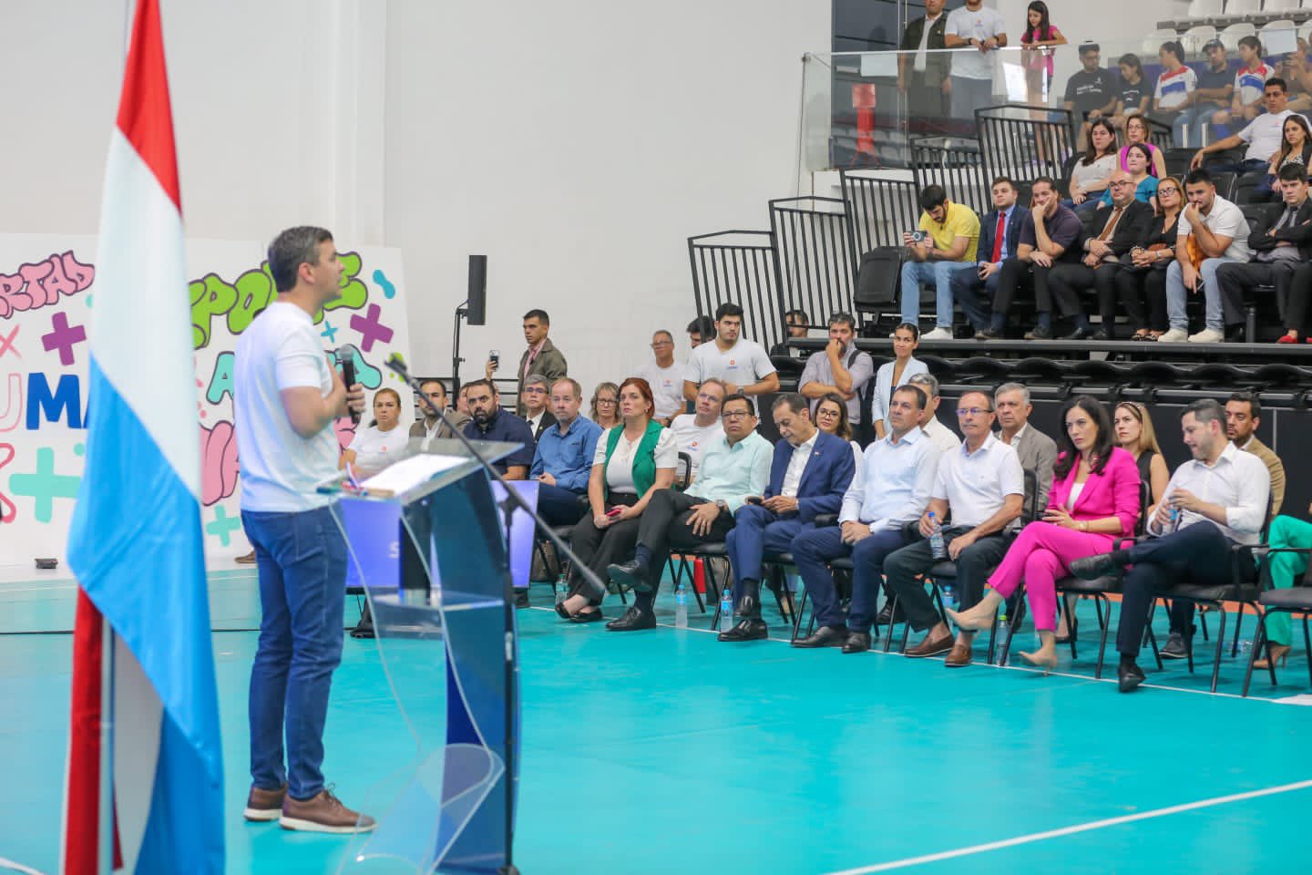 Diario HOY | Gobierno presenta SUMAR: el ambicioso plan contra las drogas