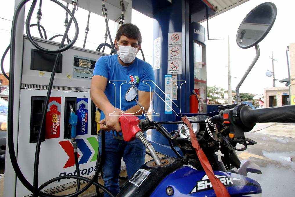 Diario HOY | Petropar revisará precio del combustible