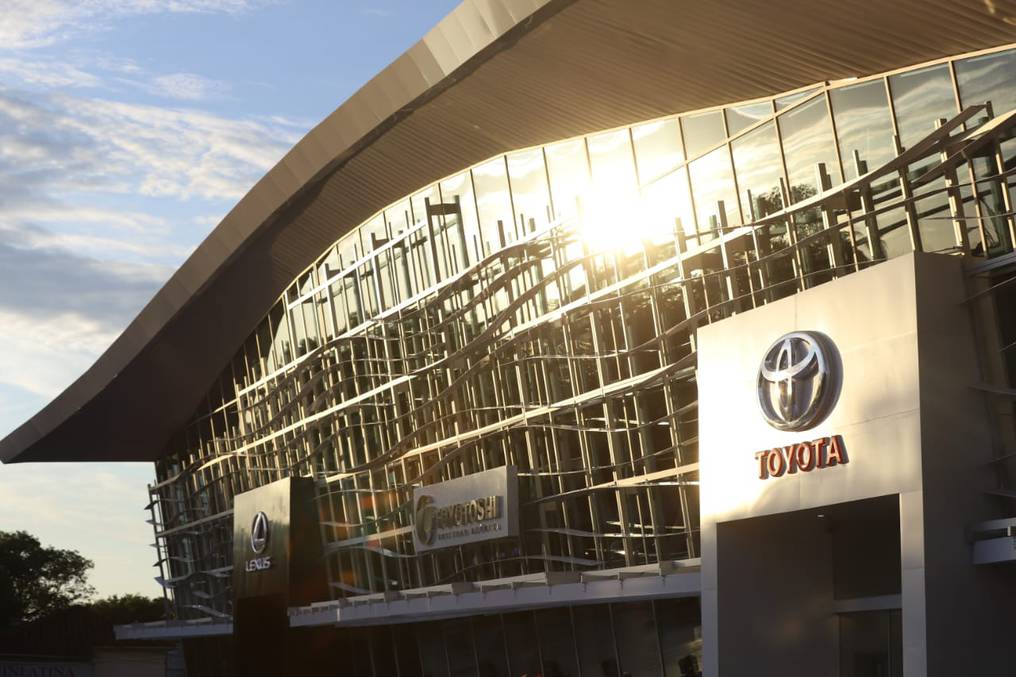 Diario HOY | Grupo Toyotoshi habilita nuevo edificio corporativo