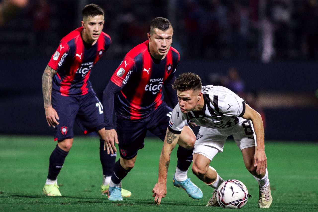 Diario HOY | Cerro Porteño vence a Libertad y recupera la sonrisa