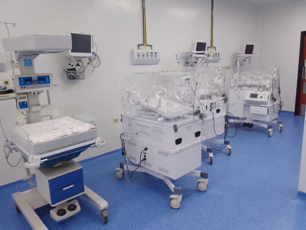 Diario HOY | Inauguran terapias pediátricas, neonatal y planta de ...